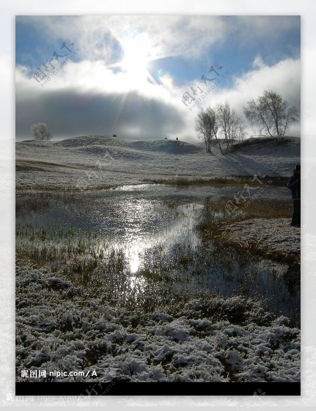 坝上的初雪清晨图片素材-编号13414817-图行天下